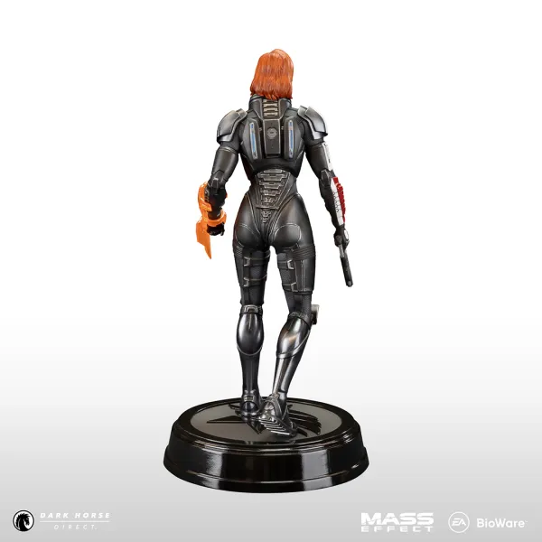 Exclusive – Dark Horse Reveals New Mass Effect Commander Shepard ...