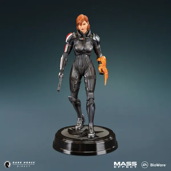 Exclusive – Dark Horse Reveals New Mass Effect Commander Shepard ...