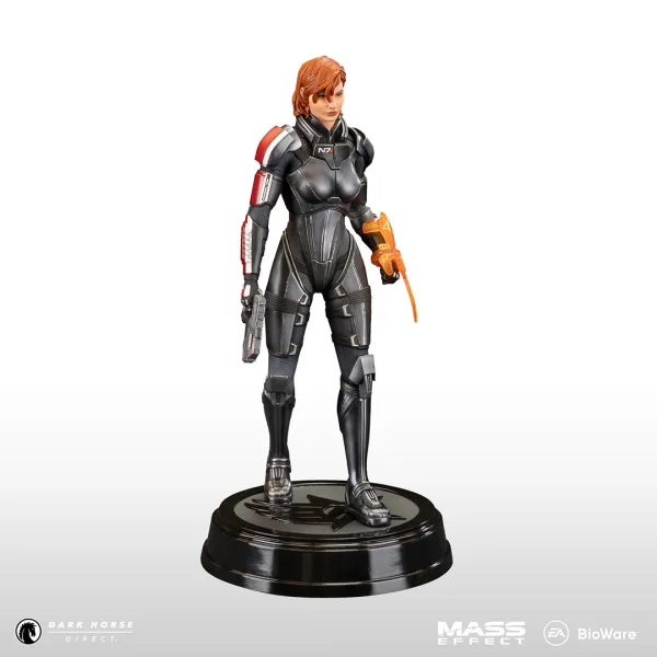 Exclusive – Dark Horse Reveals New Mass Effect Commander Shepard ...