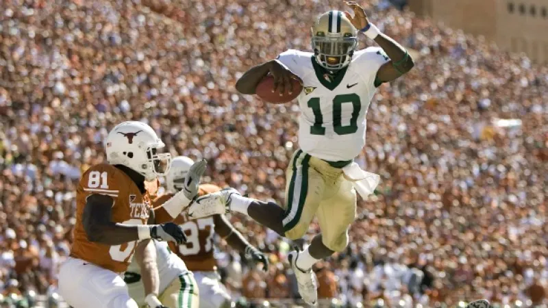 RG3 Hits Cover Of NCAA Football 13 - Game Informer